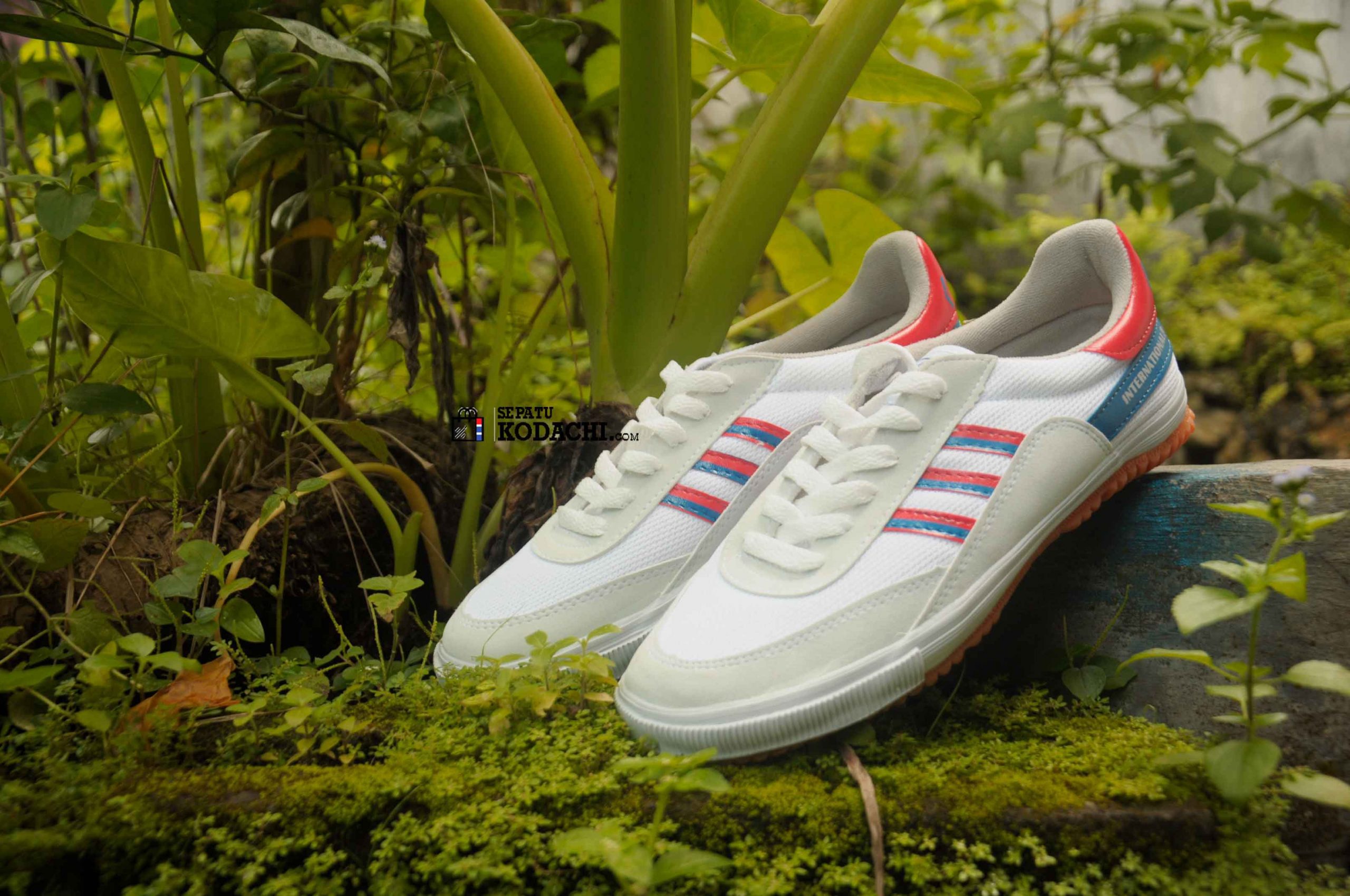 Sepatu Kodachi 8116 Merah biru - Sepatu Kodachi